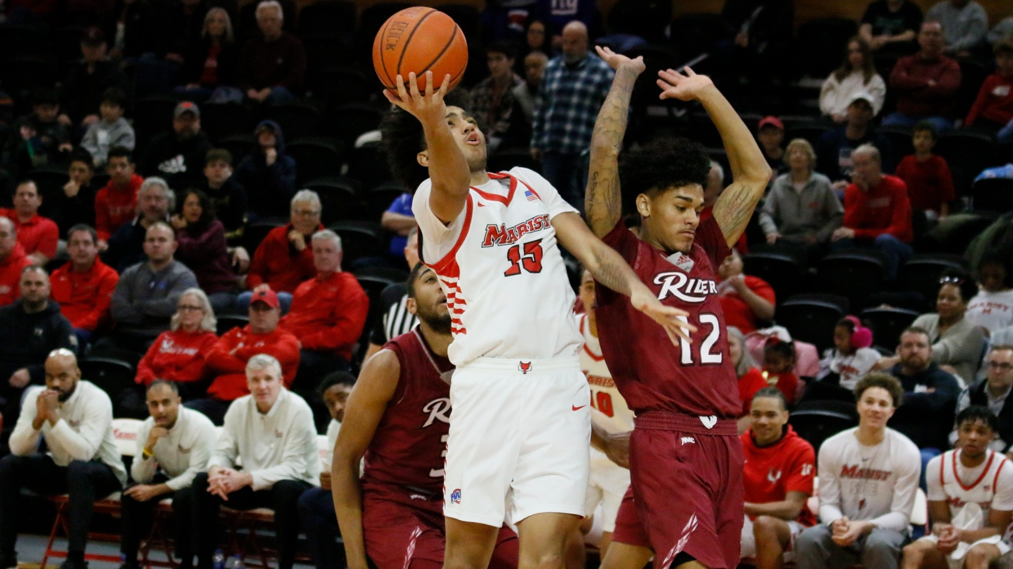 Men’s Basketball Cruises Past Rider - Marist College Athletics