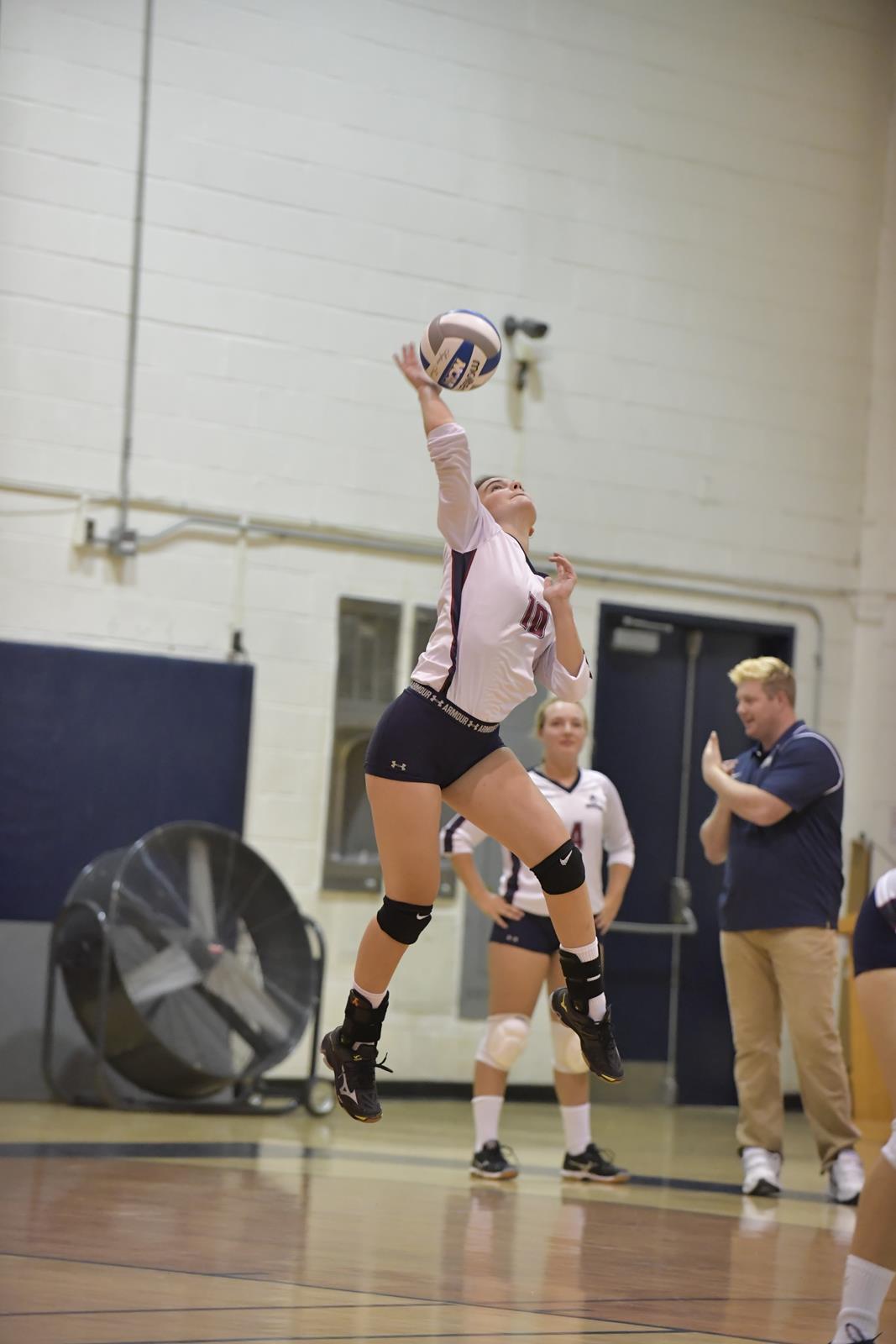 Abby Steele - Women's Volleyball - Maritime College Athletics