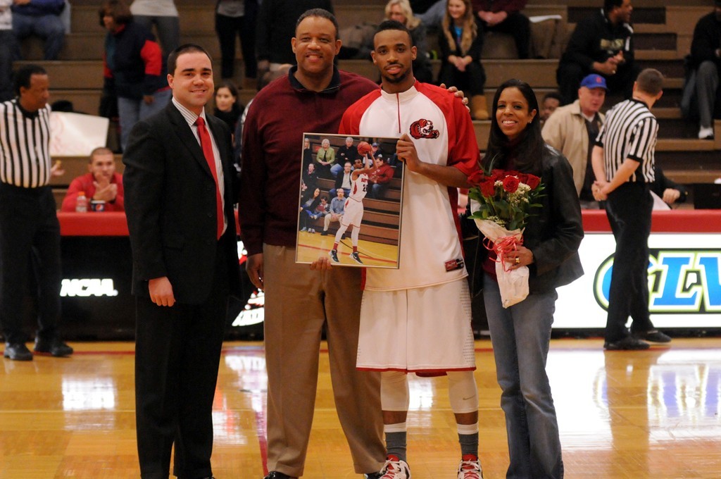 Gerald Shaw - 2012-13 - Men's Basketball - Maryville University Athletics