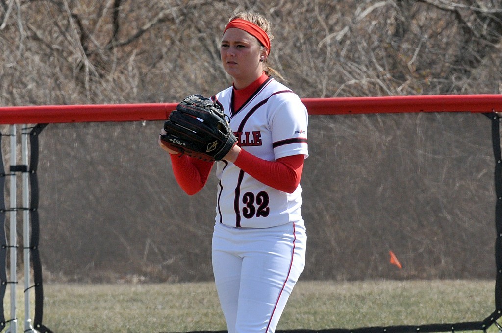 Meredith Brown - 2015 - Softball - Maryville University Athletics