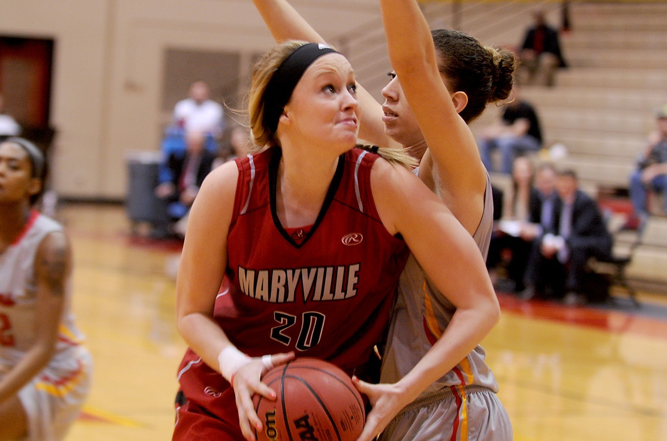 Alex Hillyer - 2015-16 - Women's Basketball - Maryville University ...