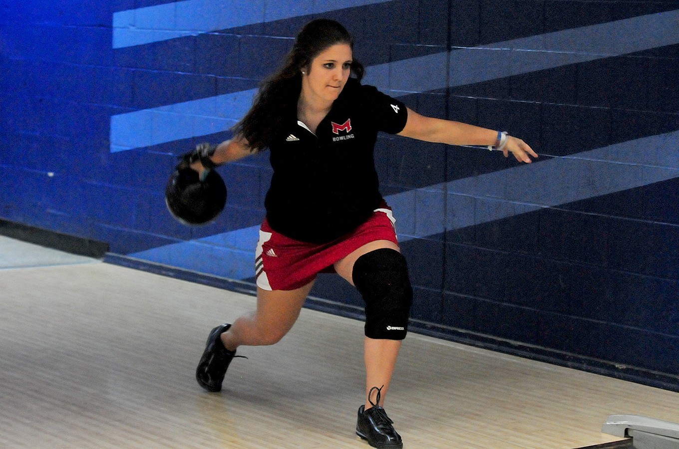 Hayley Larson - 2019-20 - Women's Bowling - Maryville University Athletics