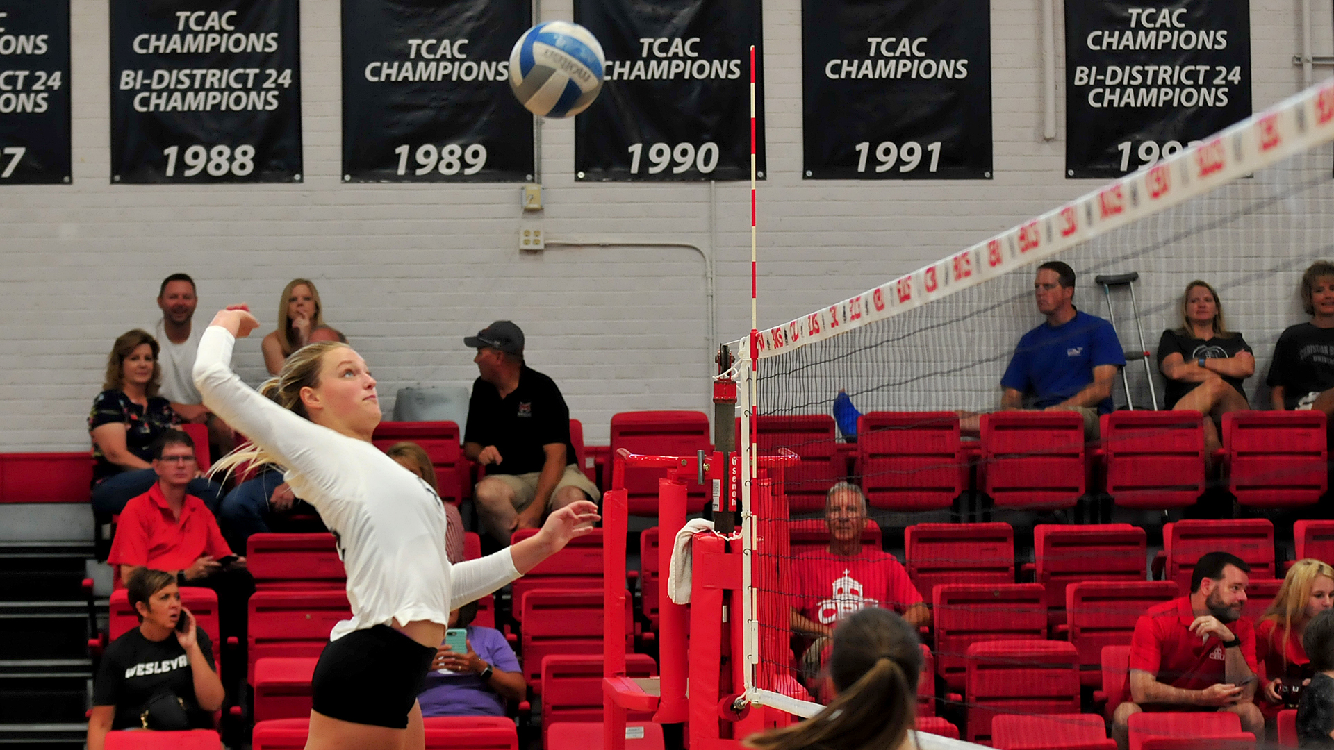 Avery Bell - 2021 - Women's Volleyball - Maryville University Athletics