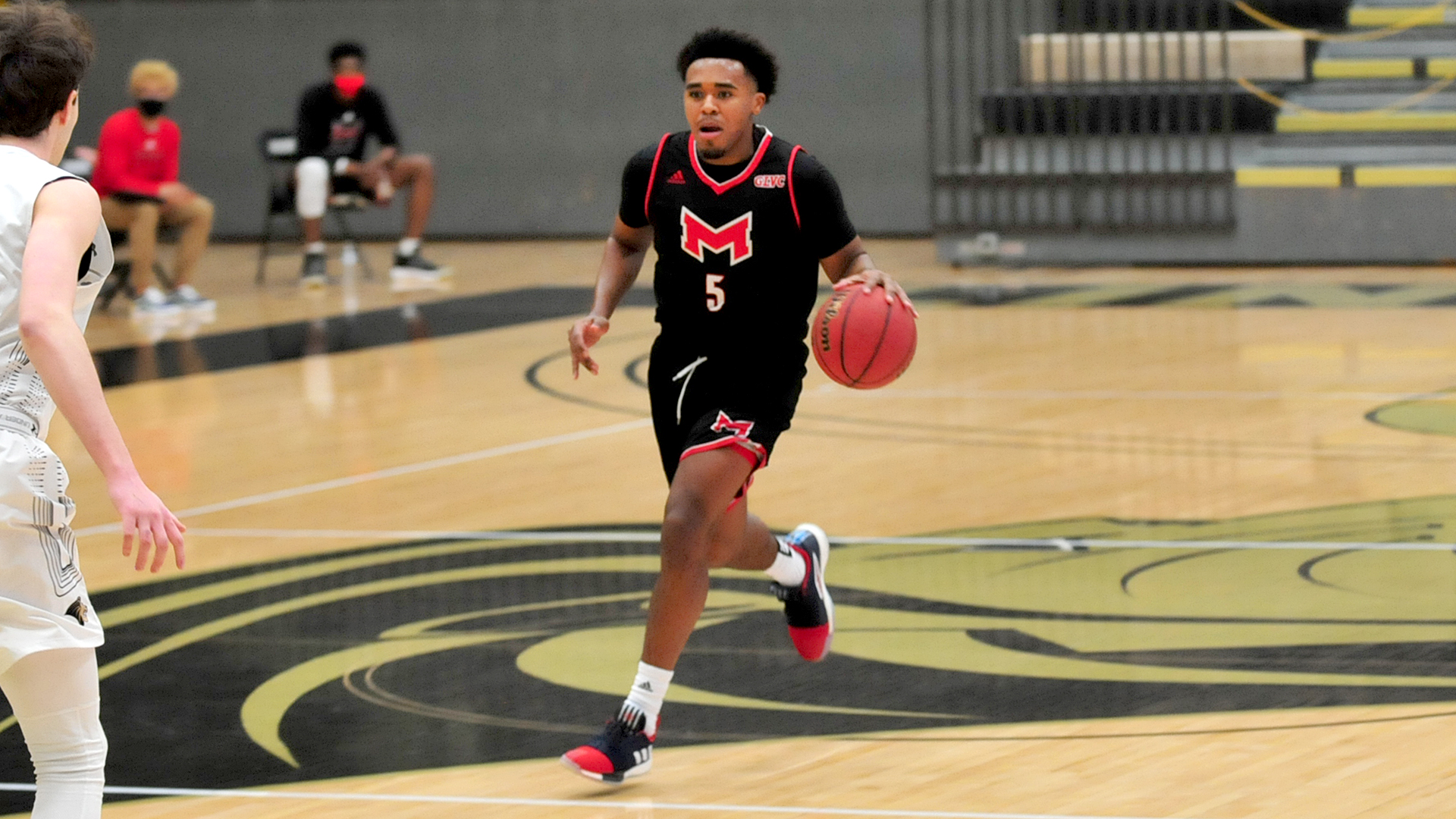 Daniel Farris - 2021-22 - Men's Basketball - Maryville University Athletics