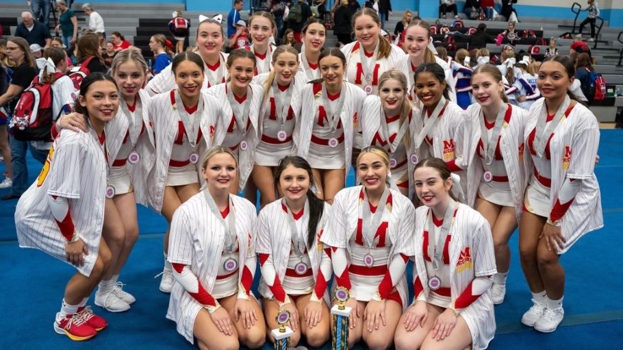 Varsity Cheerleaders 1st Place Traditional at Laurel Highlands ...