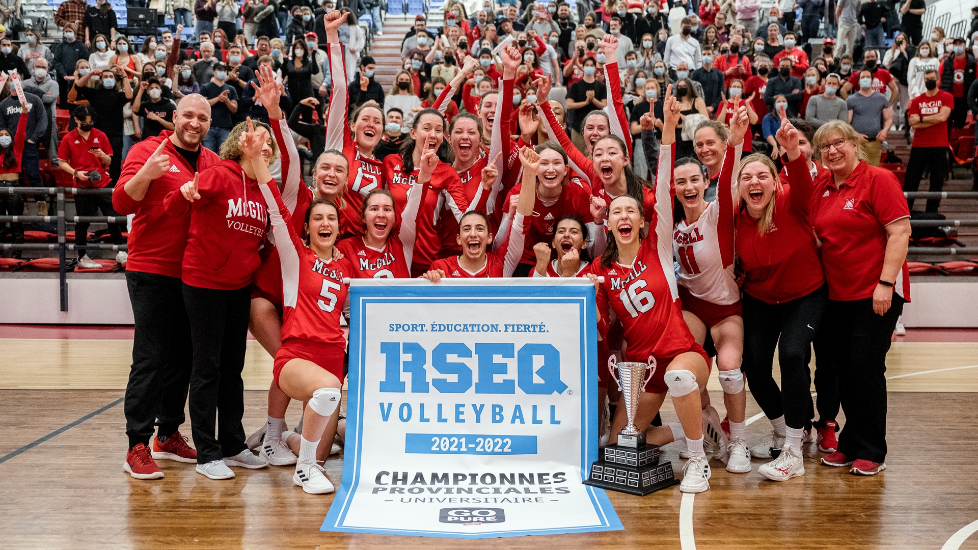 VOLLEYBALL (w): McGill rallies to sweep Sherbrooke and win first ever ...