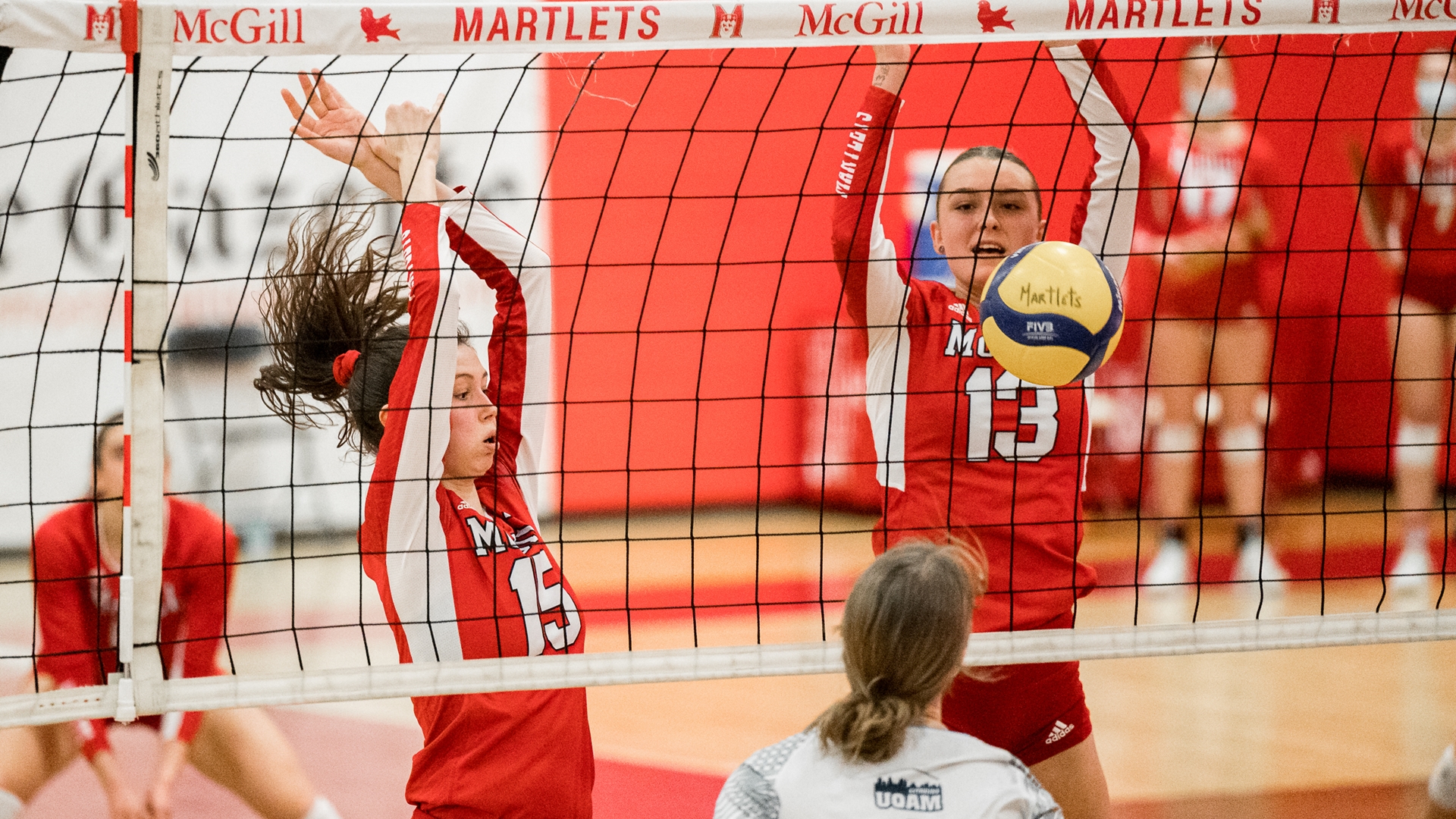VOLLEYBALL (w): Citadins surprise Martlets in RSEQ semifinal opener ...