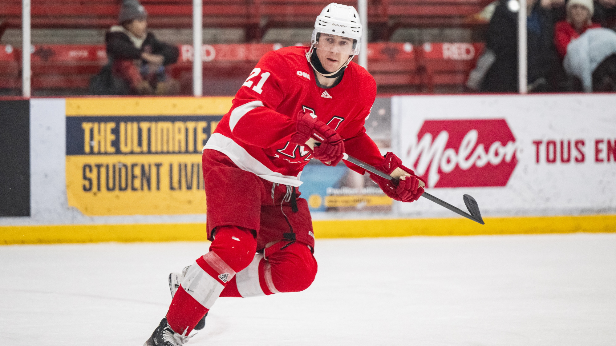 Gregarious Gallant glitters, galvanizes group as McGill extends win ...