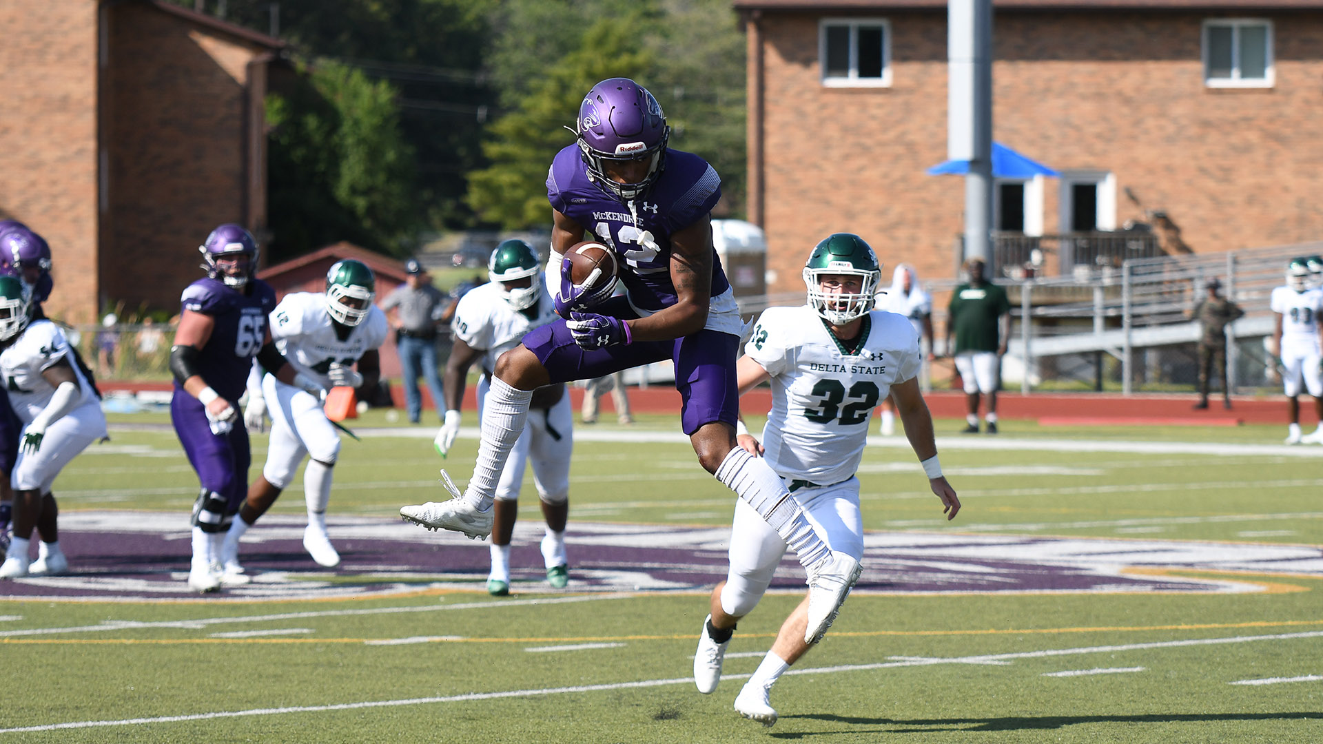 Pullen's Touchdown Pass to Bachman With 23 Seconds Left Helps Football ...