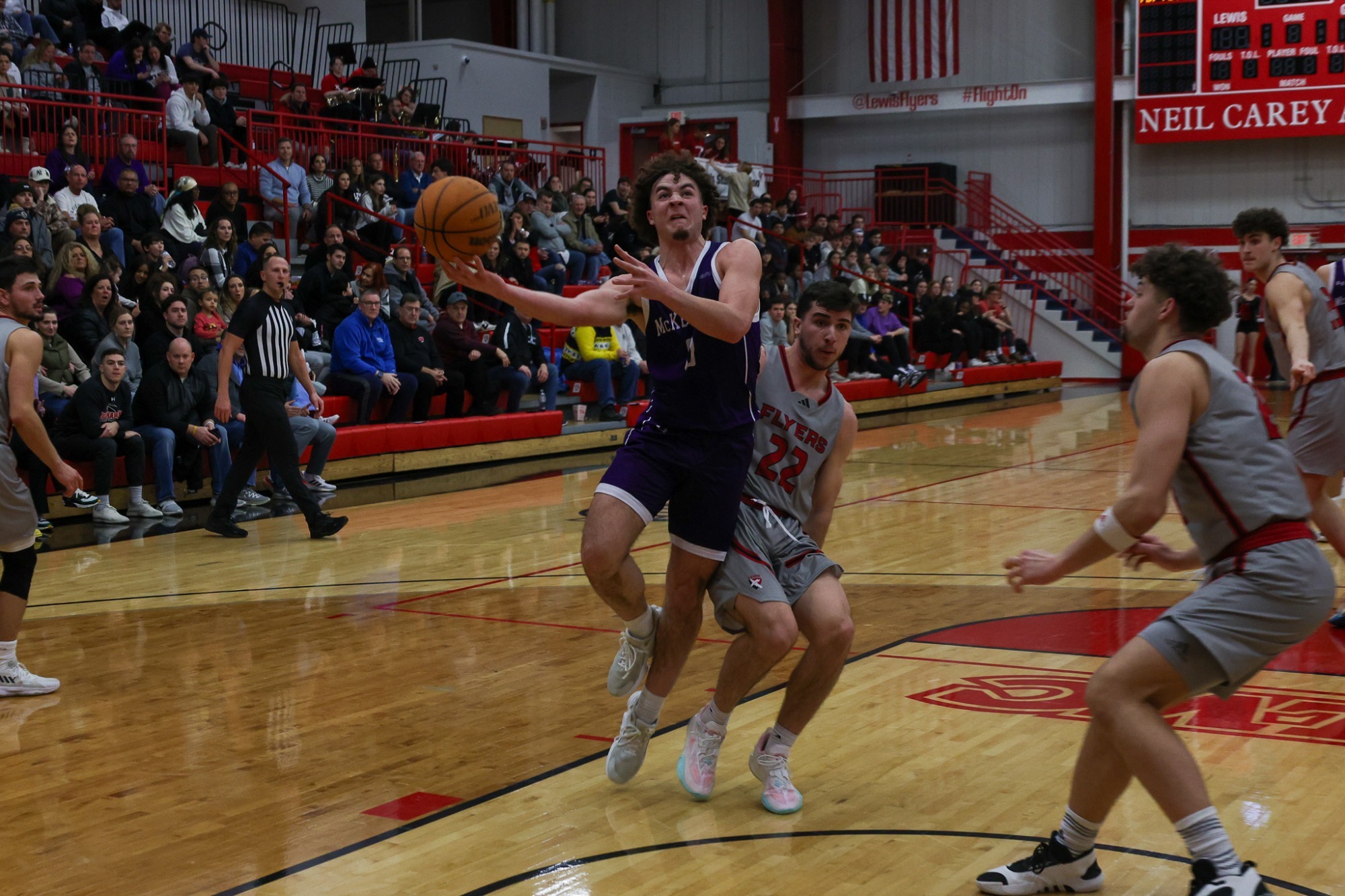 Men's Basketball Falls in GLVC Road Contest - McKendree University ...