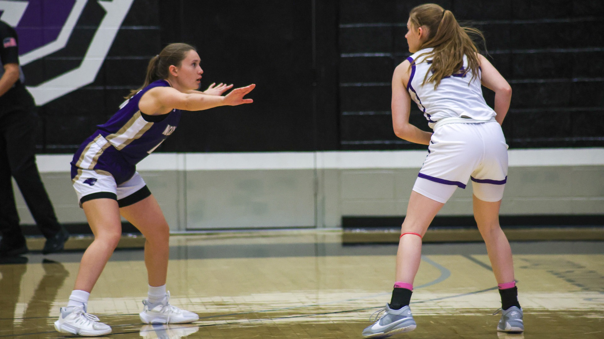 Five Score Double Figures in Head Coach Kari Kerkhoff’s 100th Career ...