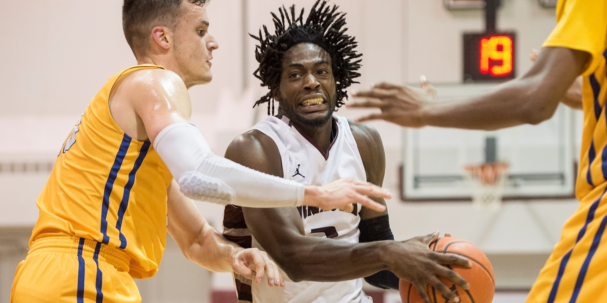 Leon Alexander - Men's Basketball - McMaster University Athletics