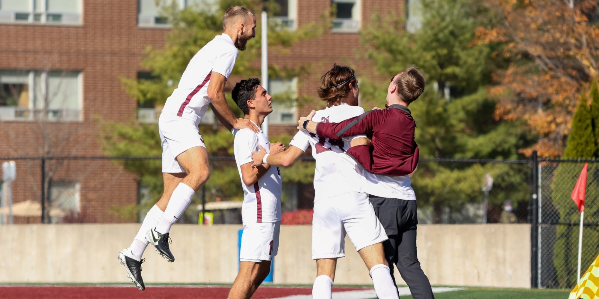 Marauders knock off defending OUA Champion Gryphons to advance to OUA ...
