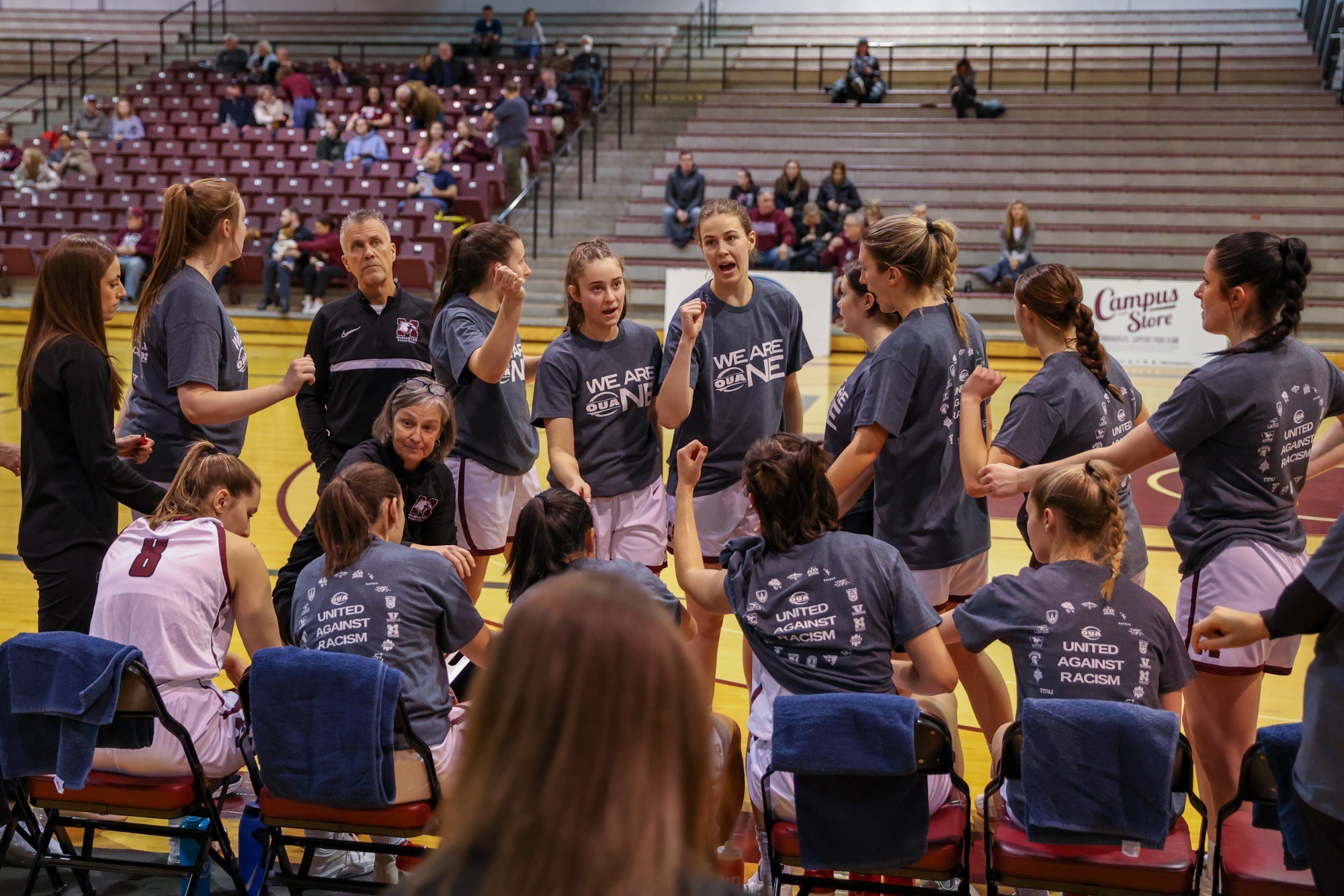 McMaster women's basketball holds off Golden Hawks; makes it seven in a ...