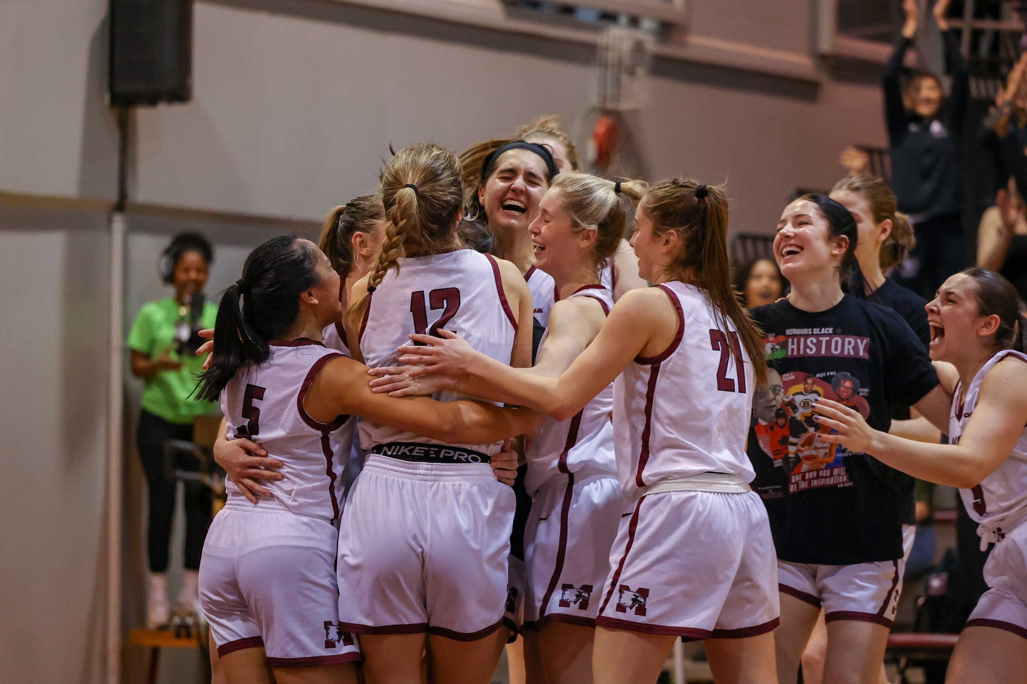 McMaster women's basketball opens post-season with win over Gryphons ...