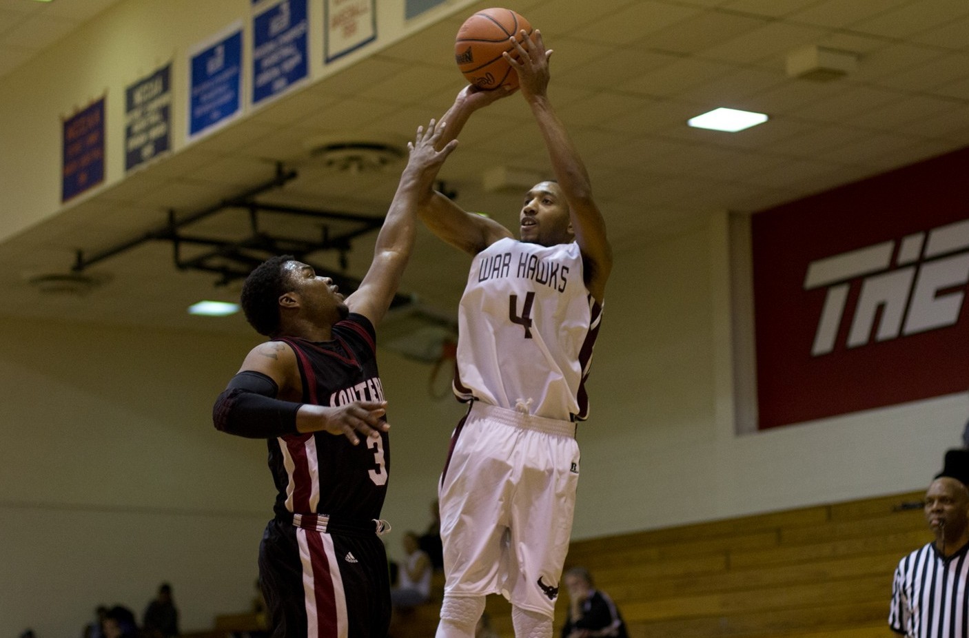 Takoby Jackson - Men's Basketball - McMurry University Athletics