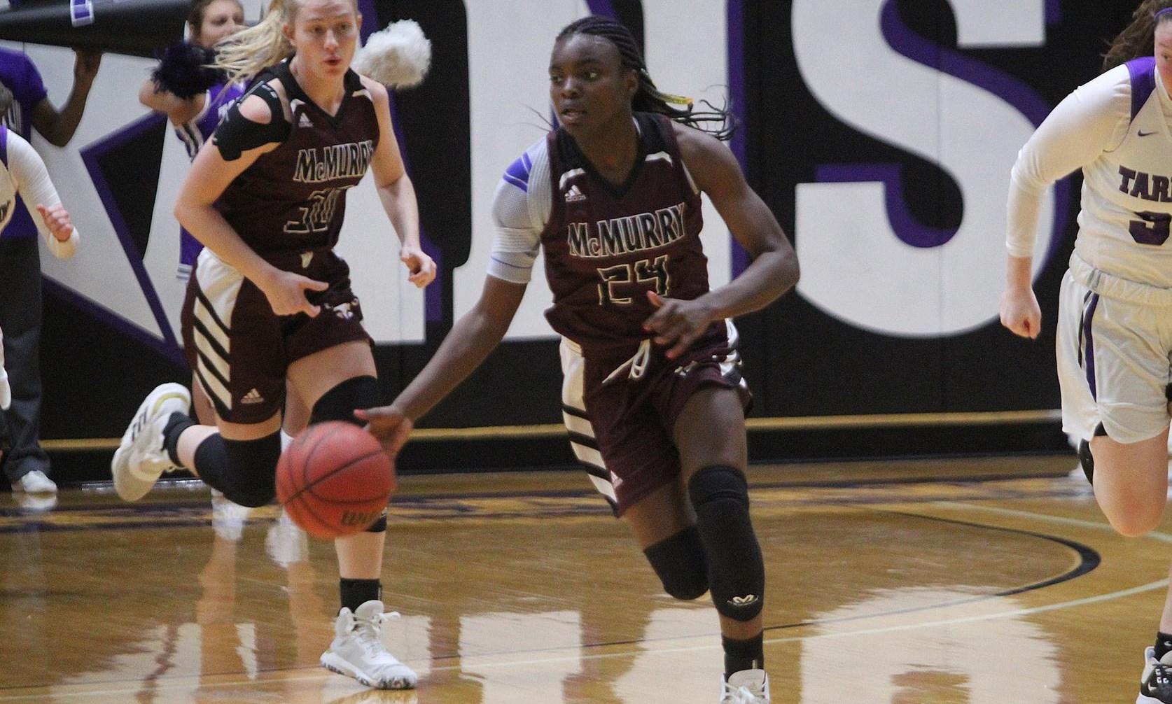 Destiny Mathews - Women's Basketball - McMurry University Athletics
