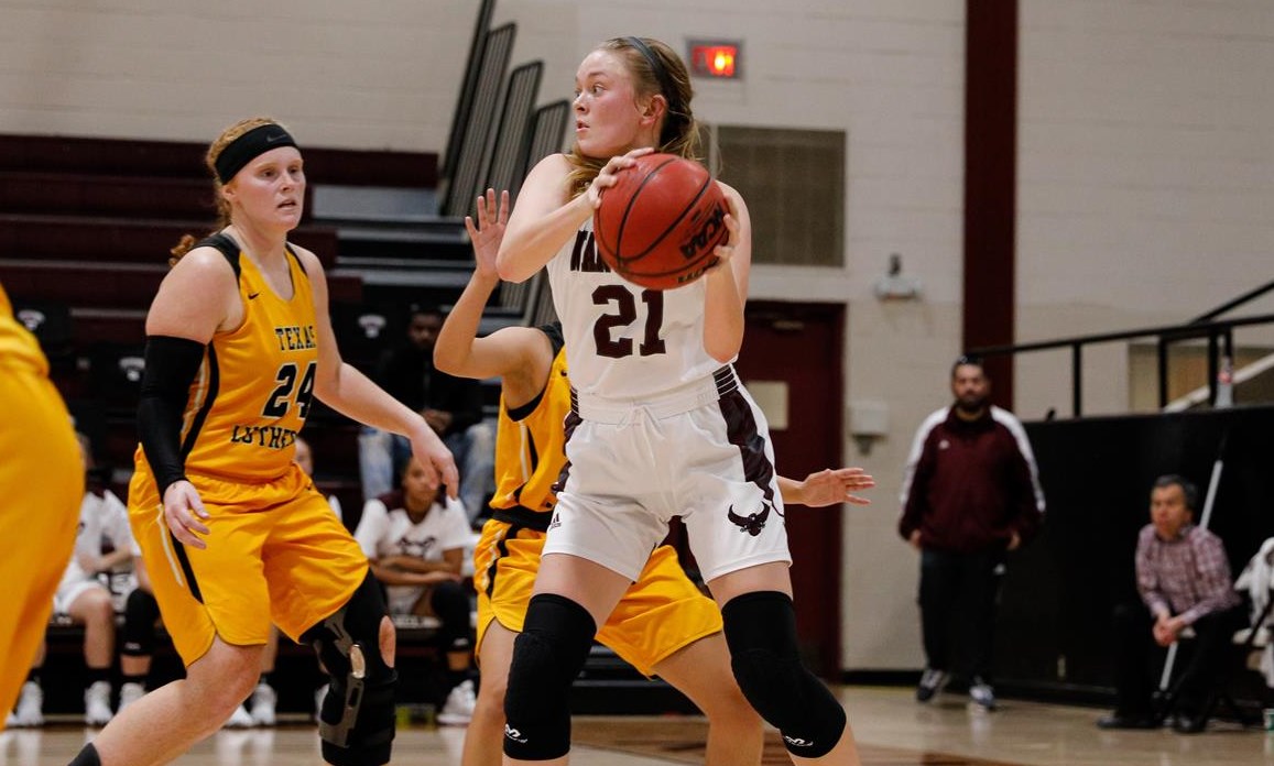 Trinity Meador - Women's Basketball - McMurry University Athletics