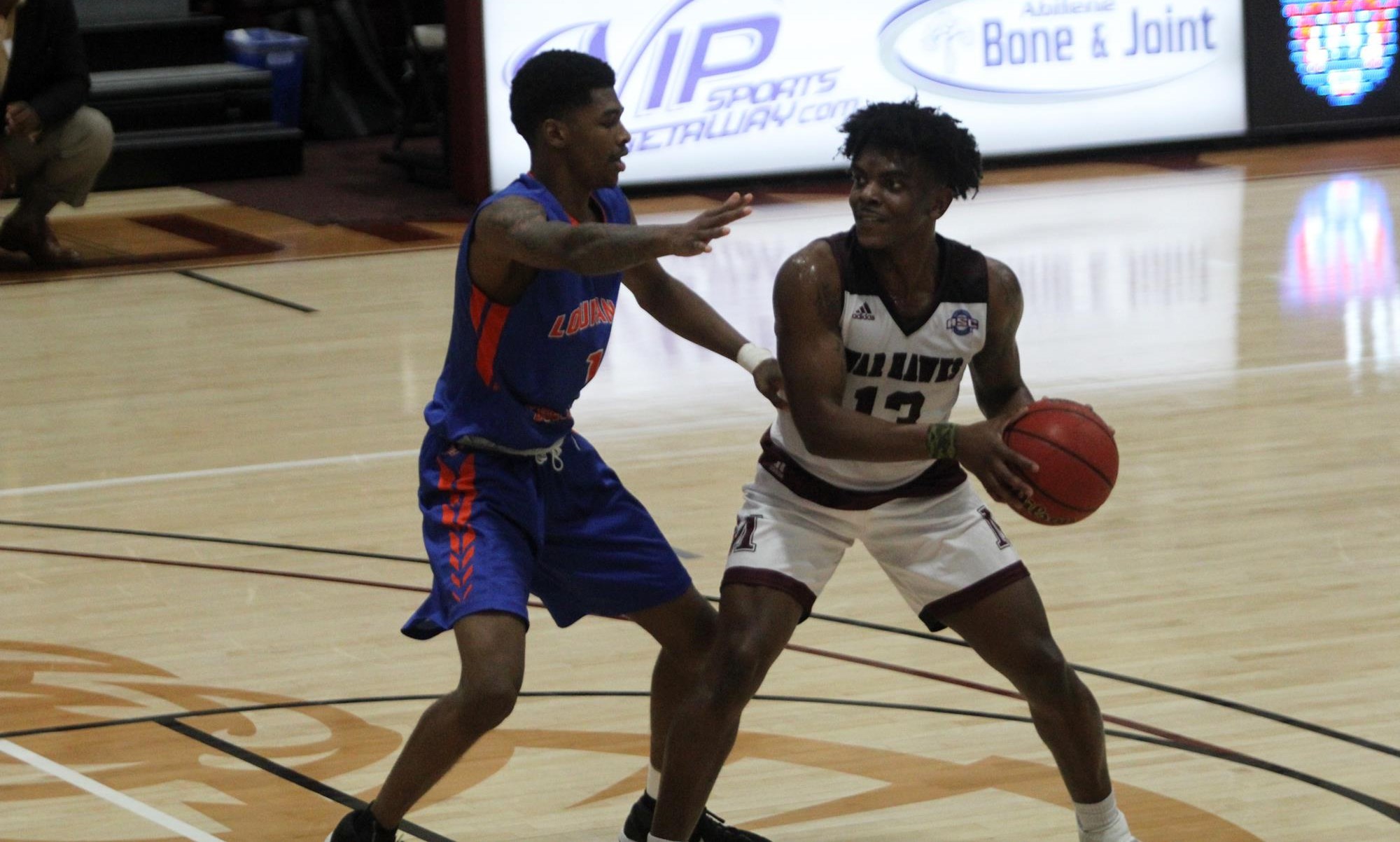 Zacc Carter - Men's Basketball - McMurry University Athletics