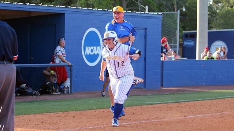 Stacey Conley - 2014 - Softball - McNeese State University Athletics