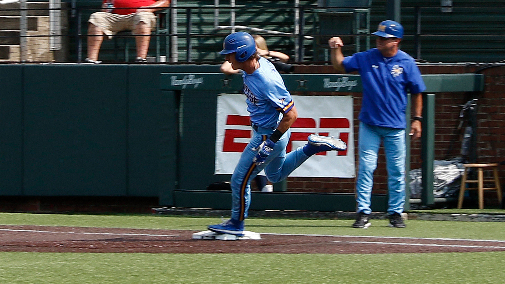Carson Maxwell - 2019 - Baseball - McNeese State University Athletics
