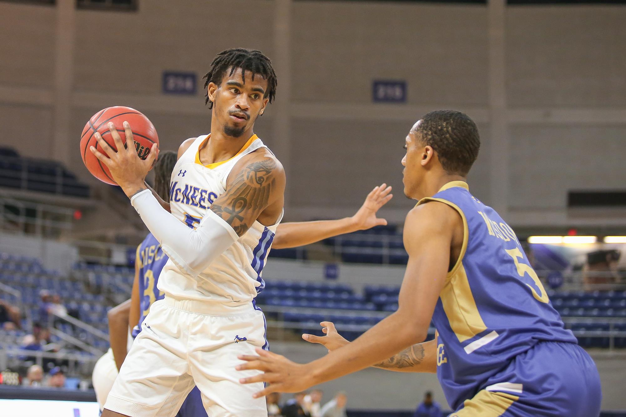 Myles Lewis - 2021-22 - Men's Basketball - McNeese State University ...