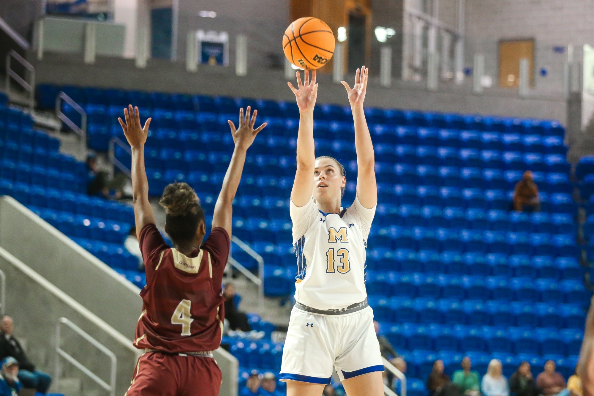 Helena Galunic - 2023-24 - Women's Basketball - McNeese State ...