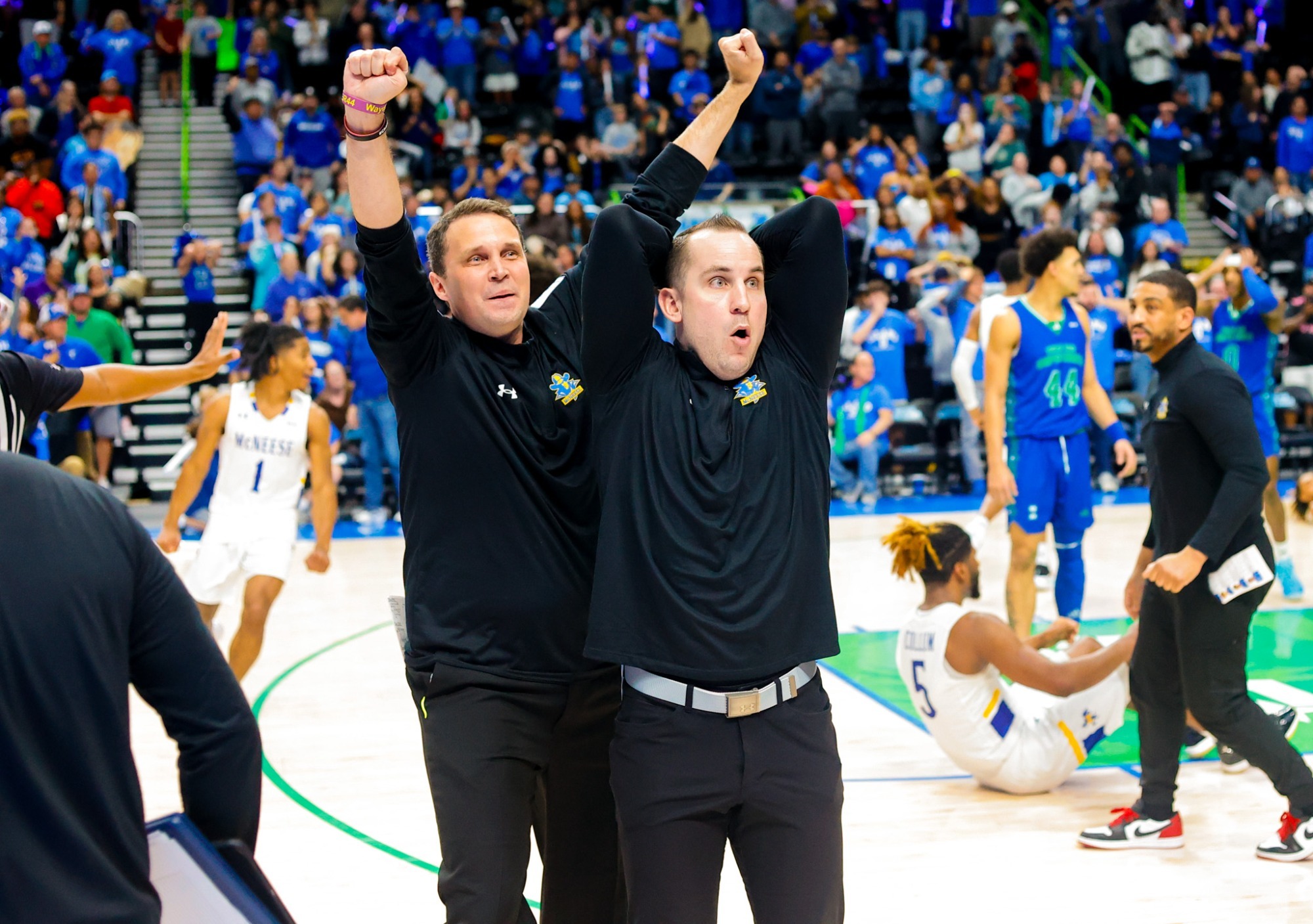 Buzzer Beating Bandits win 12th straight - McNeese State University ...