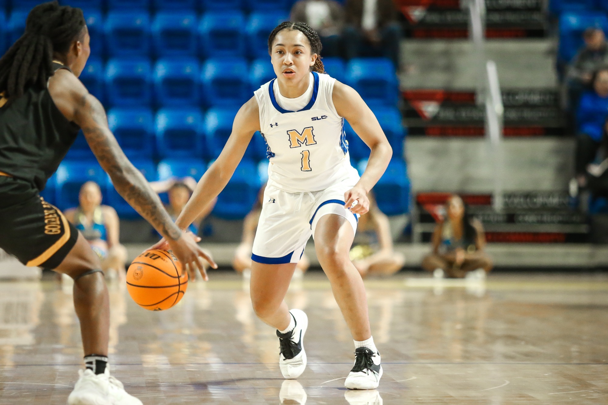 Azjah Reeves - 2024-25 - Women's Basketball - McNeese State University ...