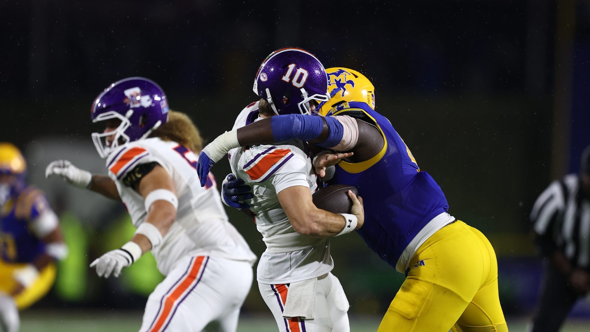 Bradford named SLC Player of Week; garners national honorable mention ...