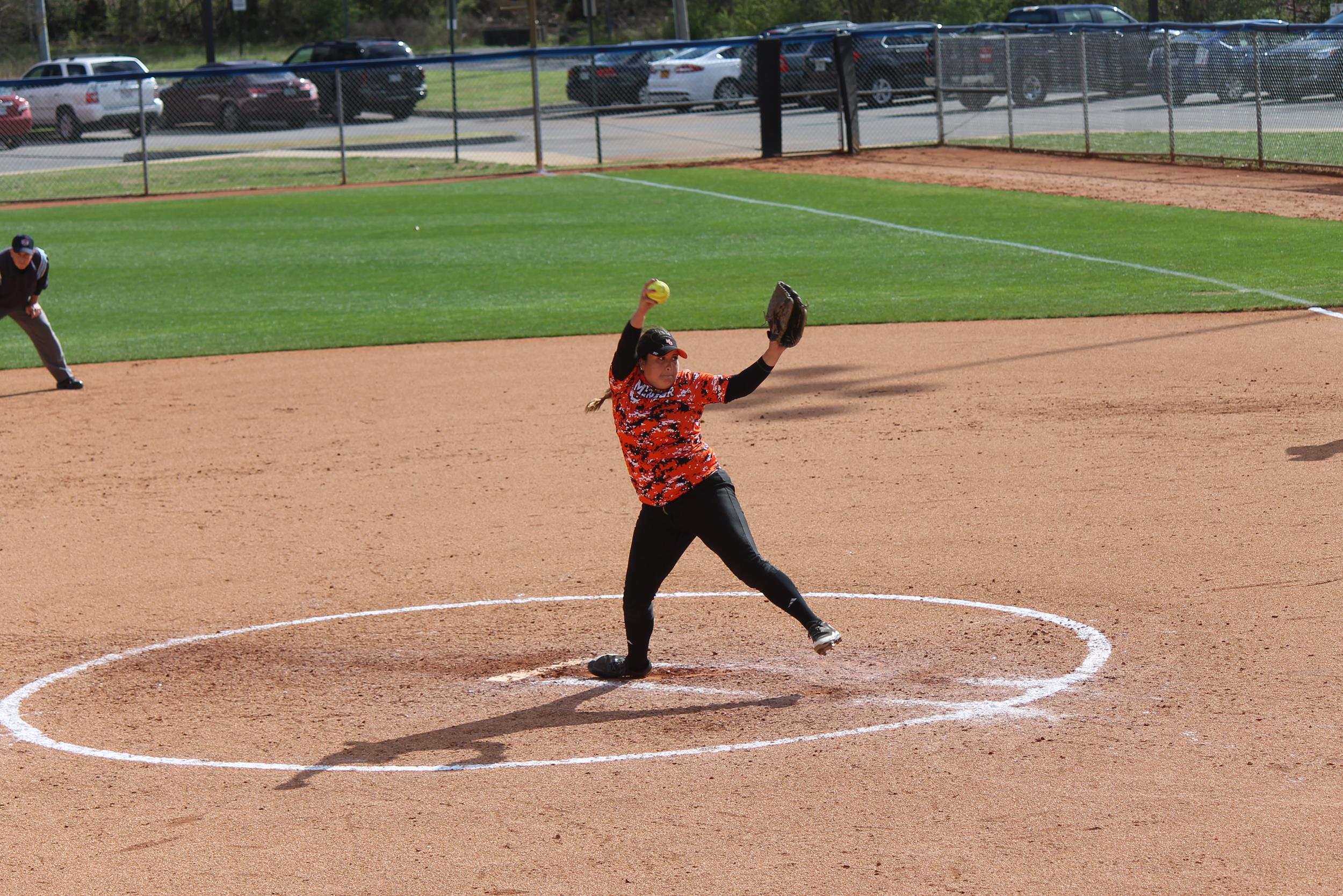 Maxine Rodriguez - Softball - Mercer University Athletics