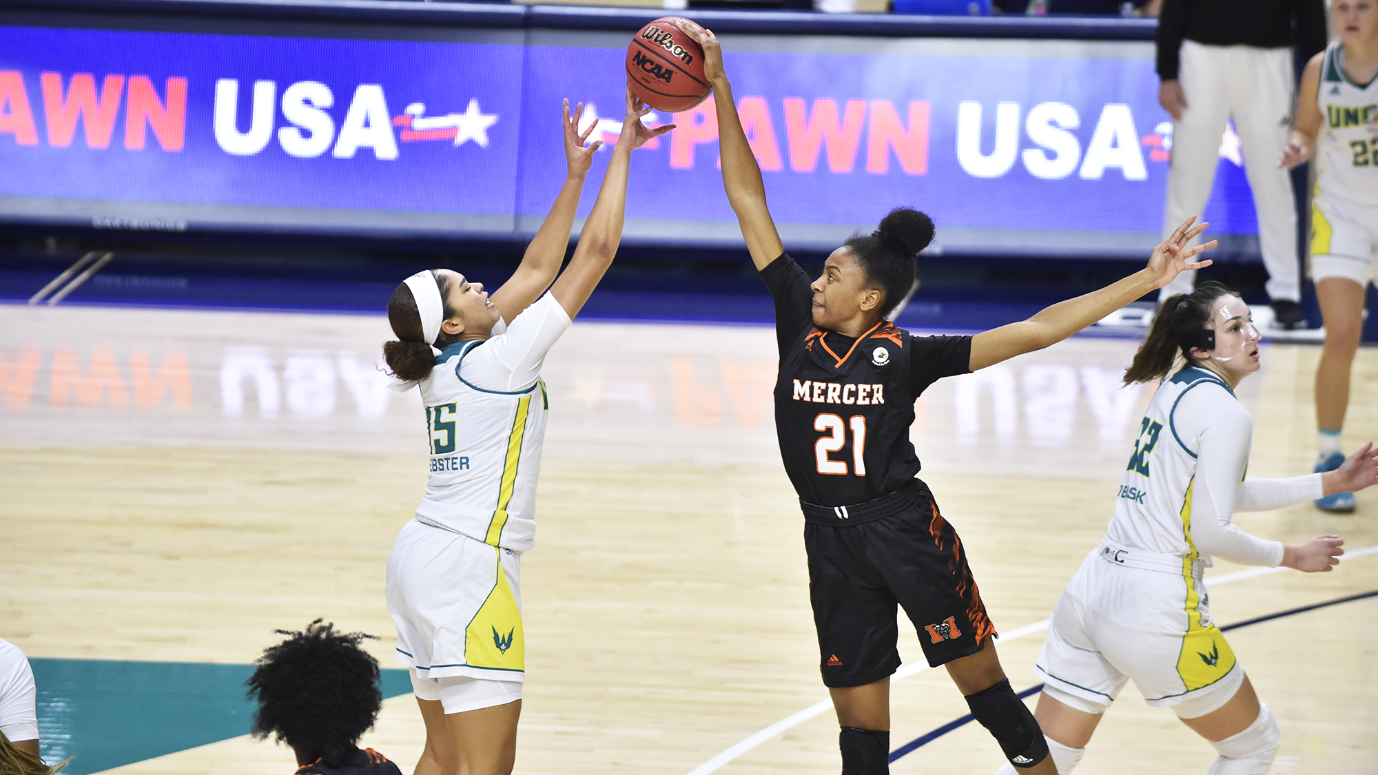 Mercer Scores Season-High 87 Points in Win at UNCW - Mercer University ...