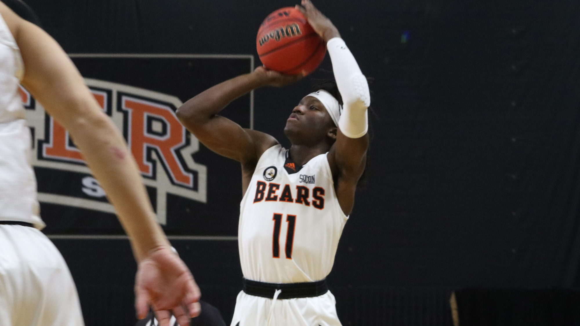 Jovan Tucker - Men's Basketball - Mercer University Athletics