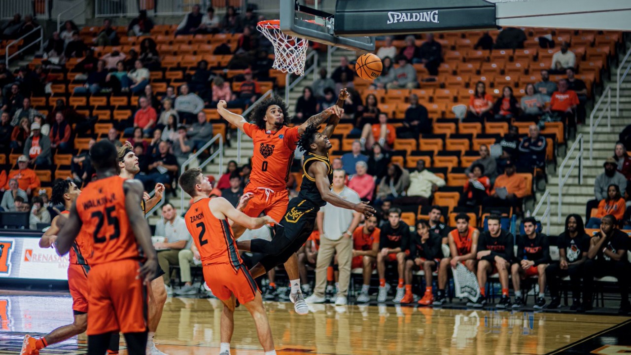 Jah Quinones - Men's Basketball - Mercer University Athletics