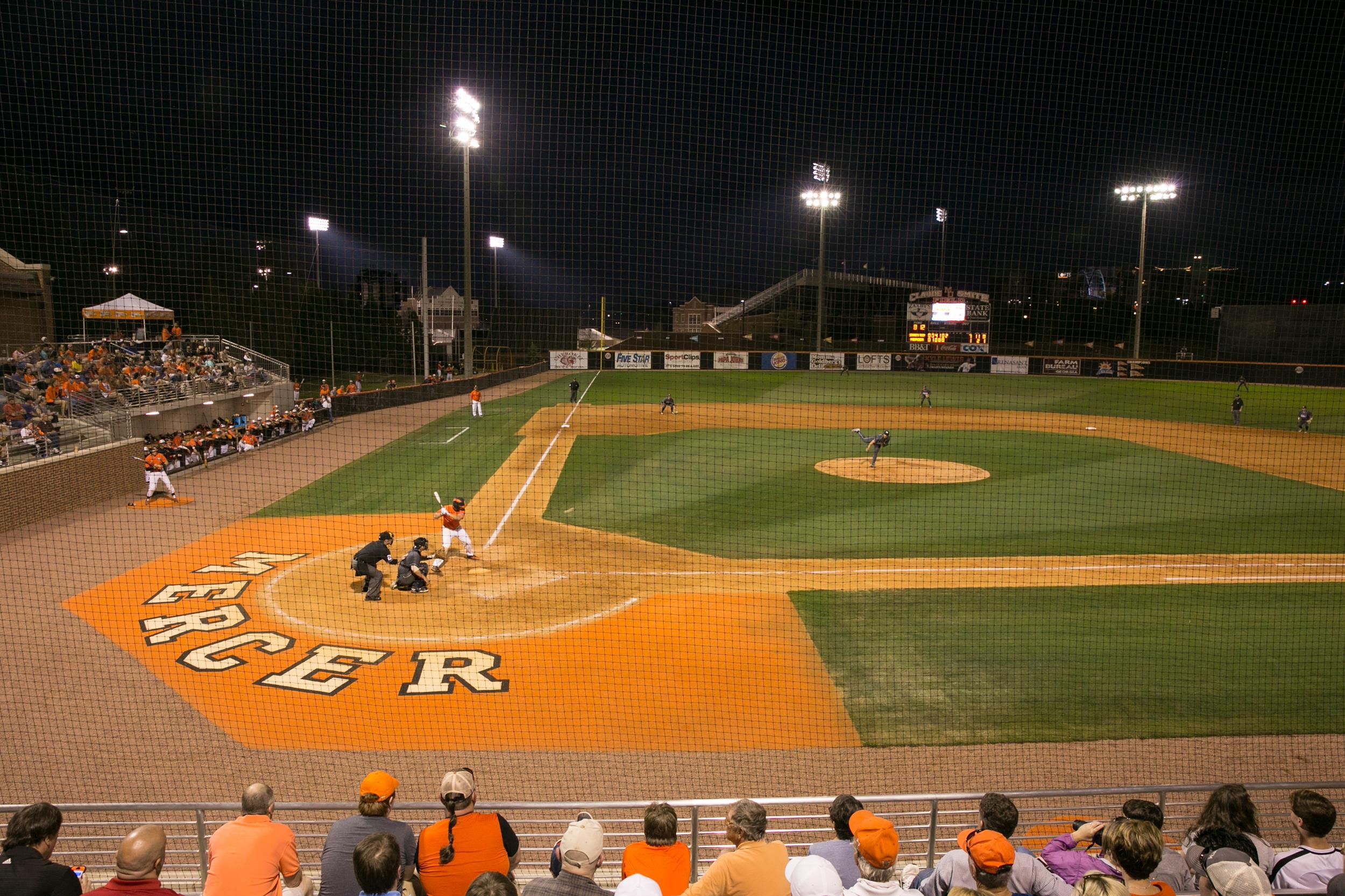 Longballs Lift Mercer over SIUE - Mercer University Athletics