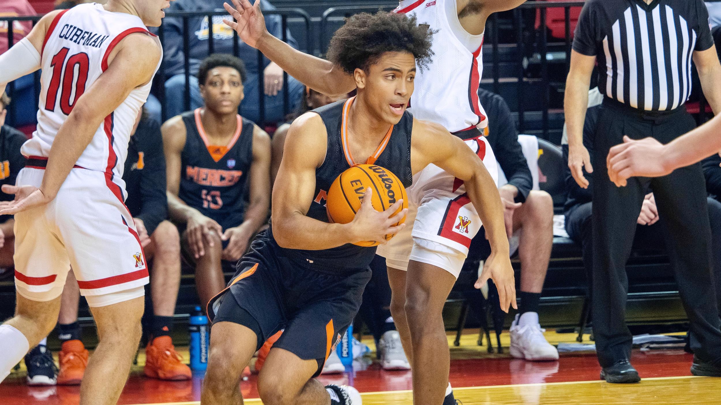 Kamar Robertson - Men's Basketball - Mercer University Athletics