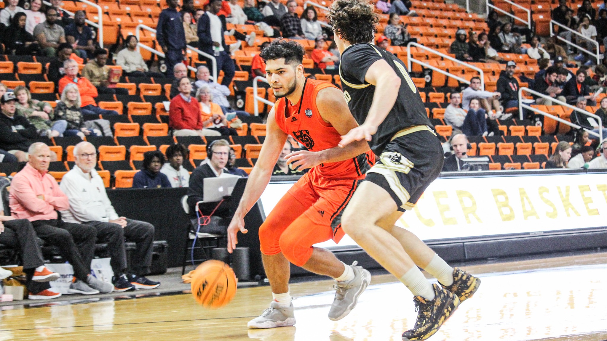 Luis Hurtado Jr. - Men's Basketball - Mercer University Athletics