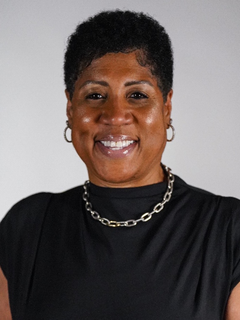Michelle Clark-Heard - Women's Basketball Coach - Mercer University ...