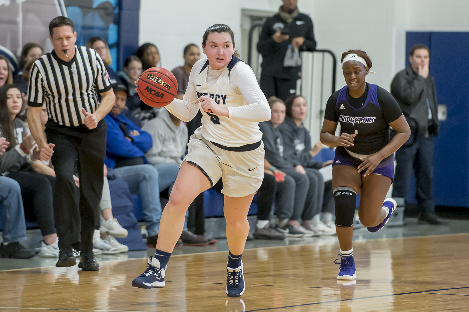 Three Mavericks Score in Double Figures as Women's Basketball Visits ...