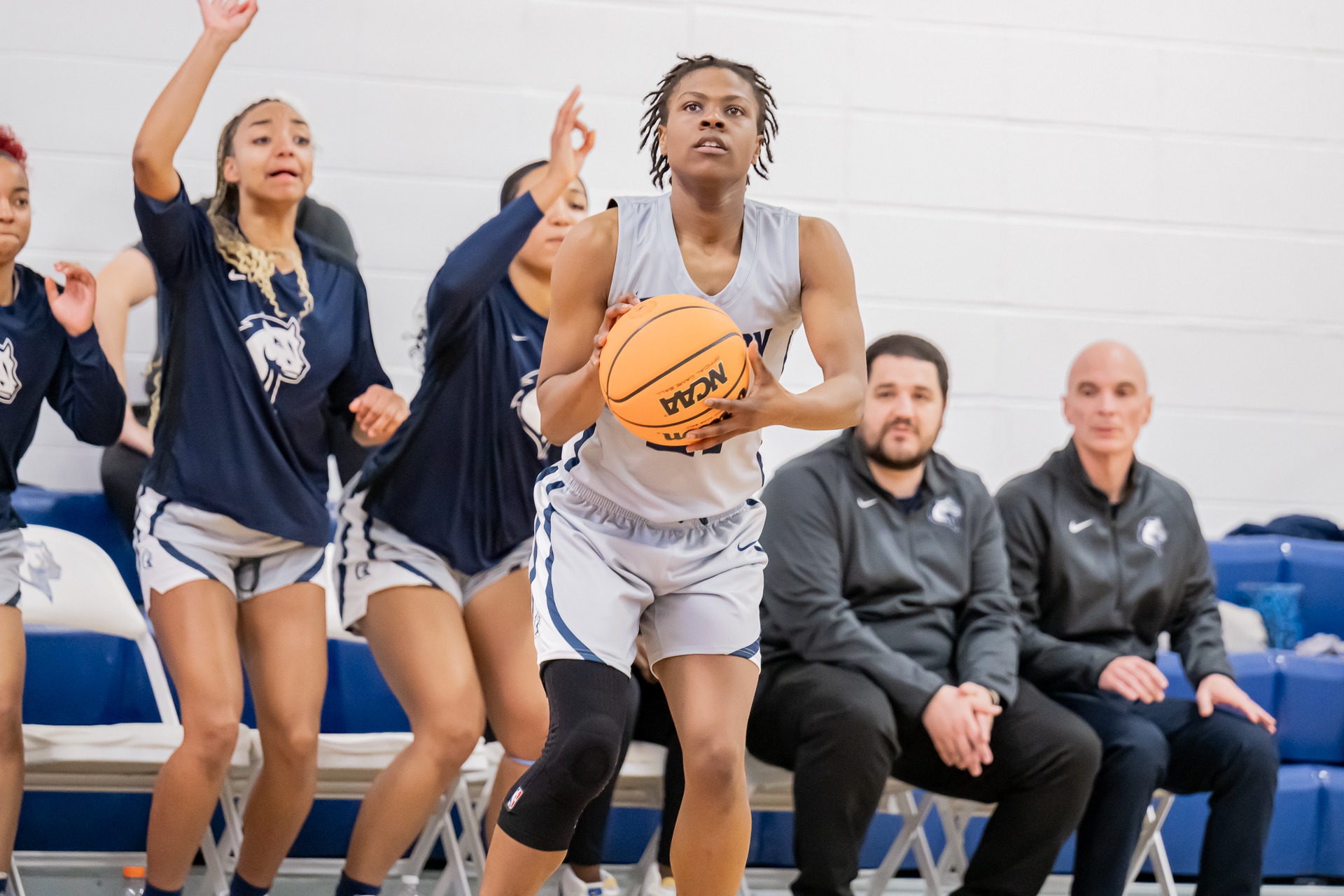 Four Mavericks Score in Double Figures as Women's Basketball Opens ECC ...