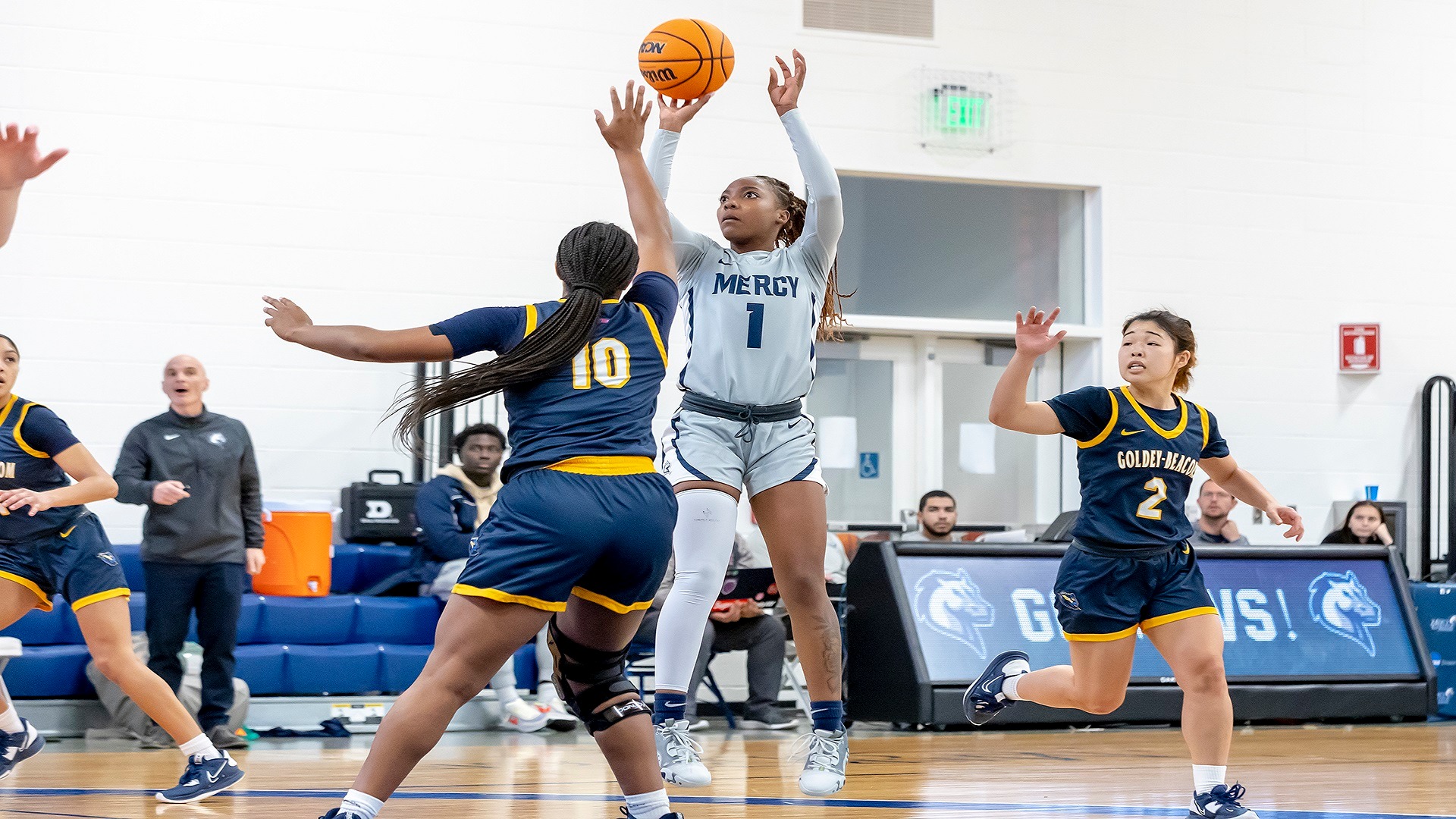Wall and Bender Score in Double Figures as Women's Basketball Plays at ...