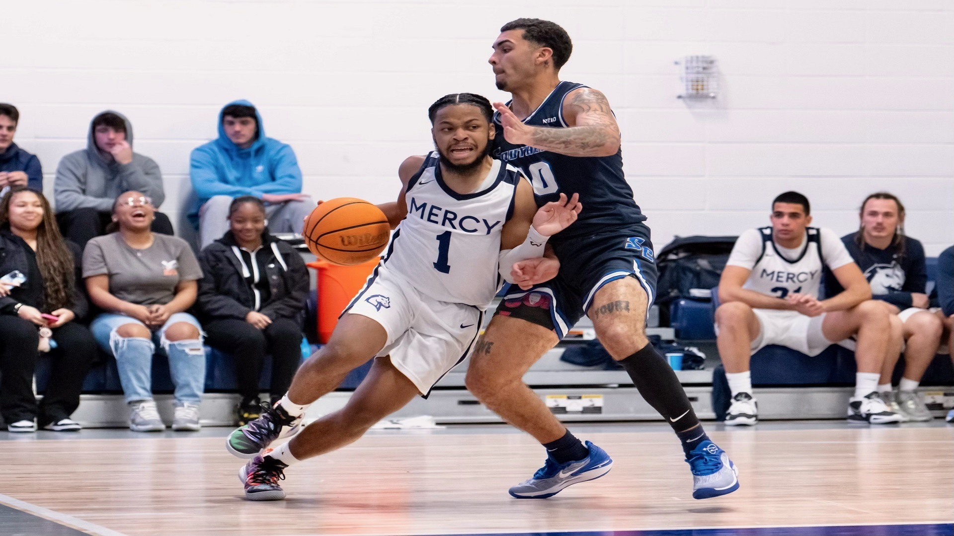 Three Mavericks Score in Double Figures as Men's Basketball Faces Post ...