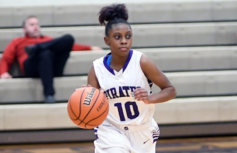 Cailynn Dilosa - Girls' Basketball - Merrillville High School Athletics