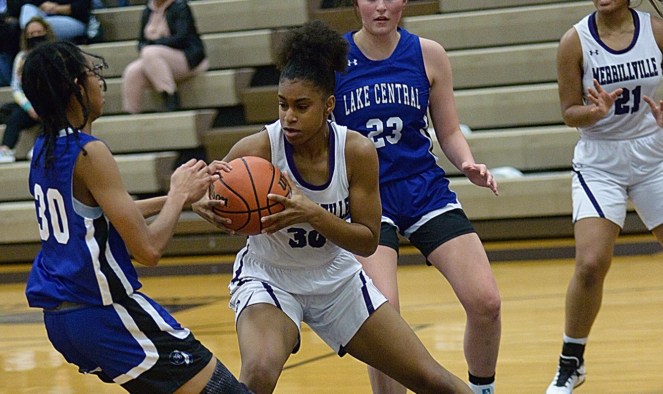 Janiyah Russell - Girls' Basketball - Merrillville High School Athletics