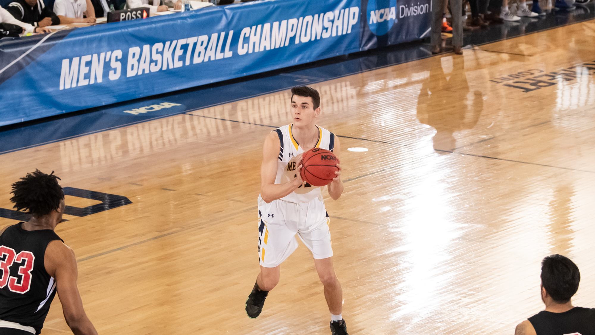 Justin Connolly - Men's Basketball - Merrimack College Athletics