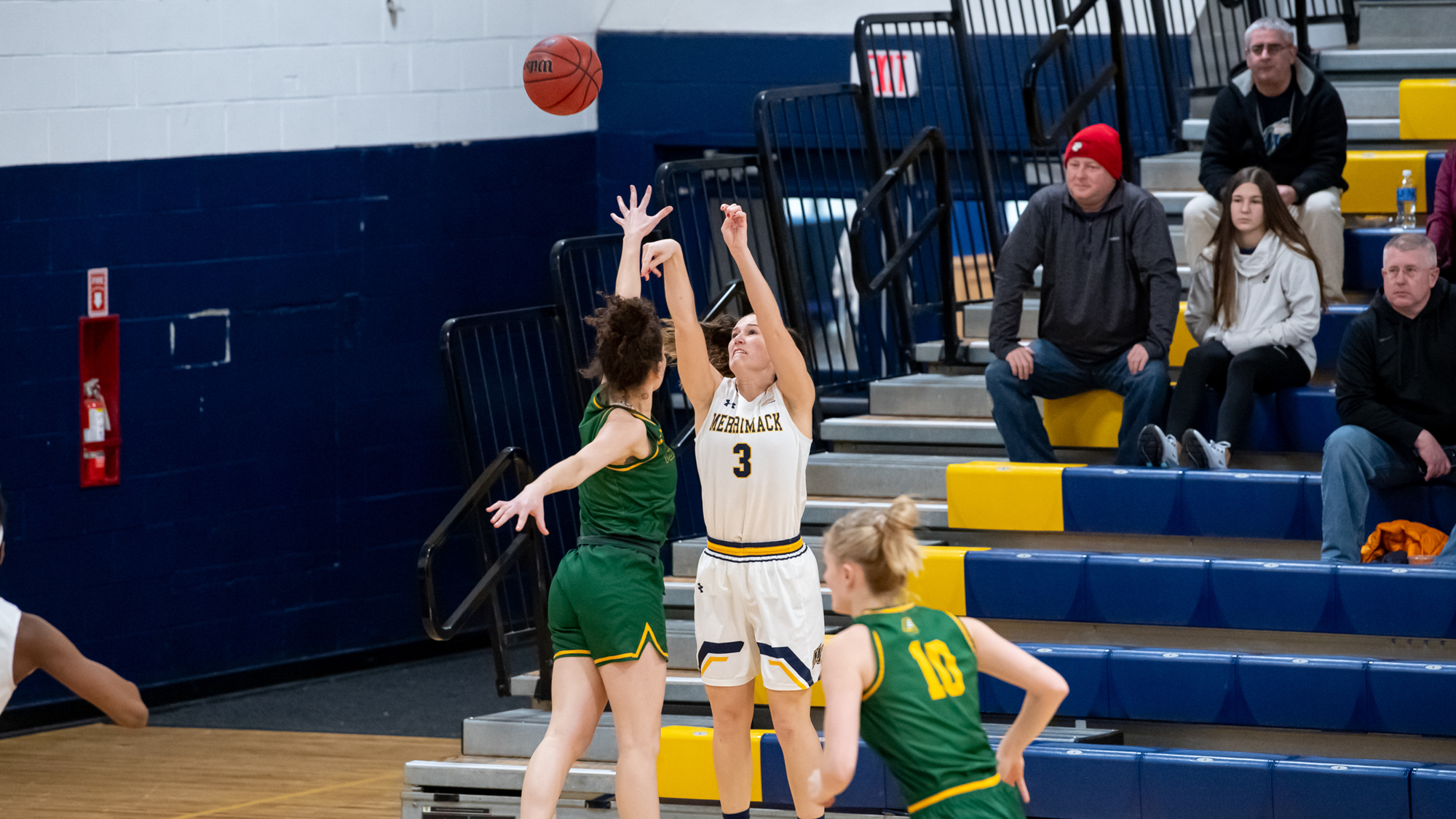 Emily Houle - Women's Basketball - Merrimack College Athletics