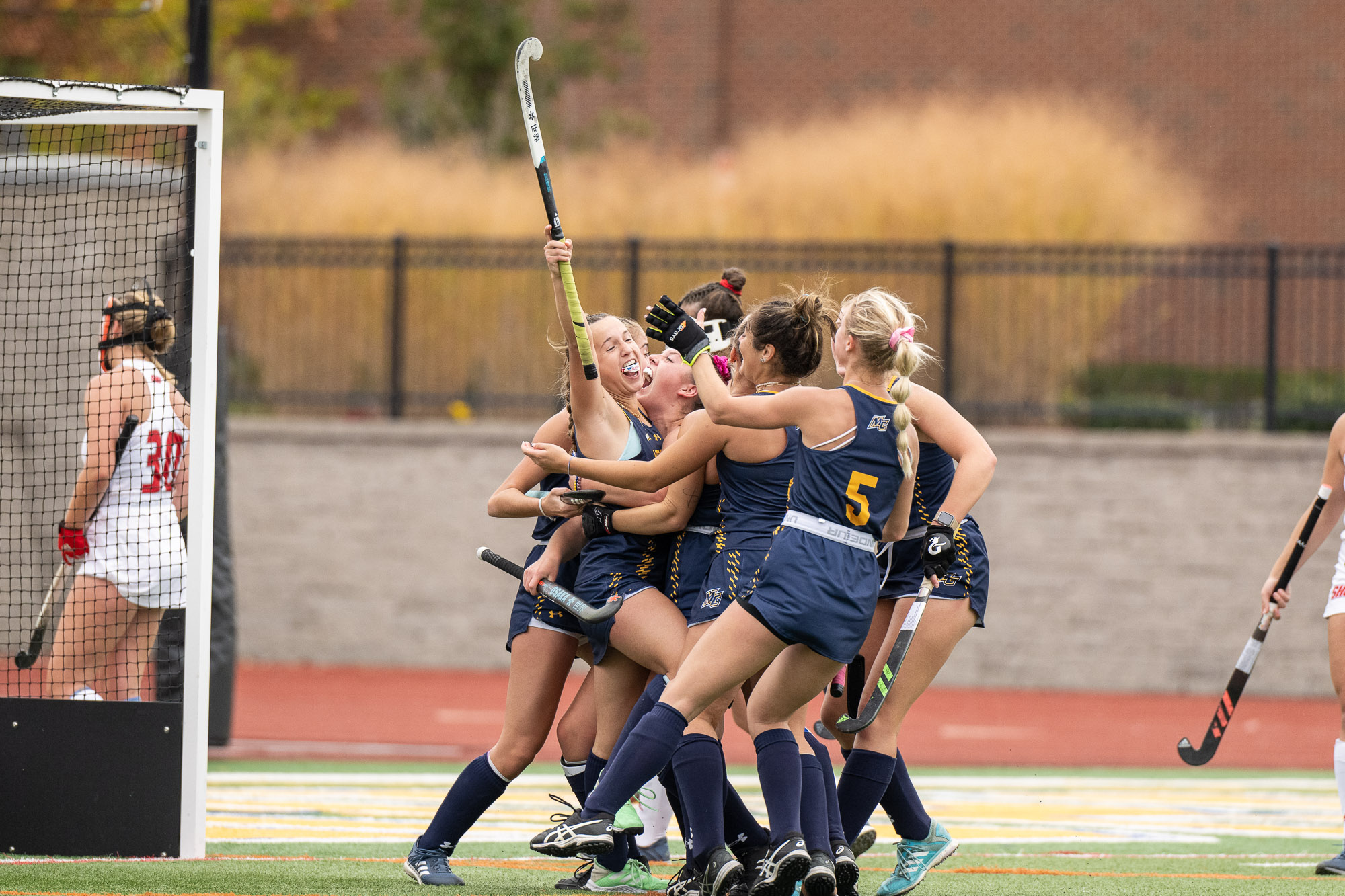 Field Hockey Celebrates Senior Day with Victory Over Sacred Heart ...