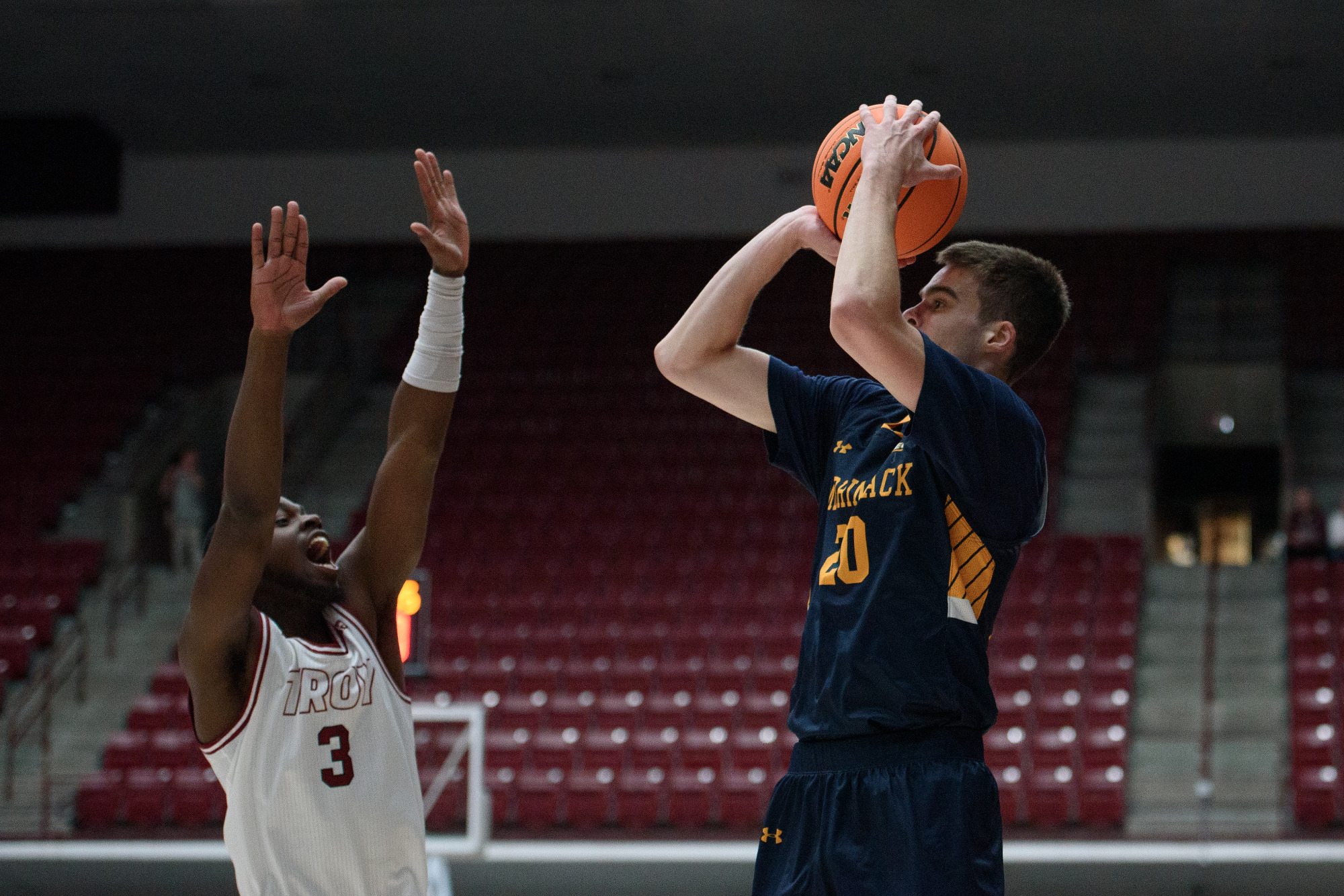 Men's Basketball Falls to Troy in Montana - Merrimack College Athletics