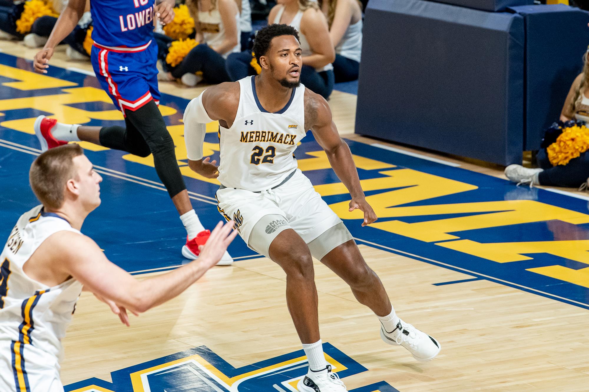 Men’s Basketball Takes Second Straight in Win at Sacred Heart ...