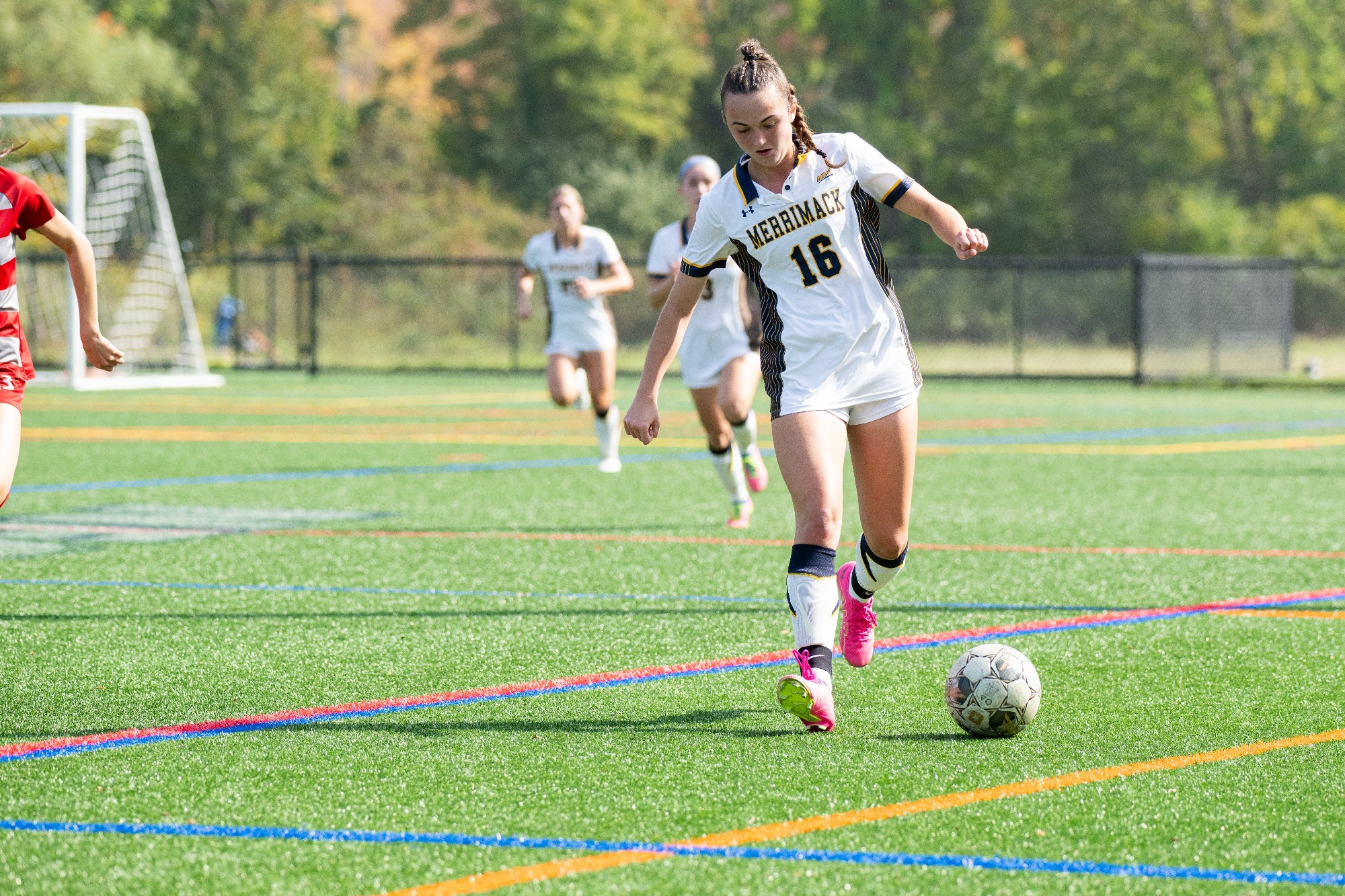 Women's Soccer Strolls by Le Moyne To Pick Up Fifth Straight Win ...